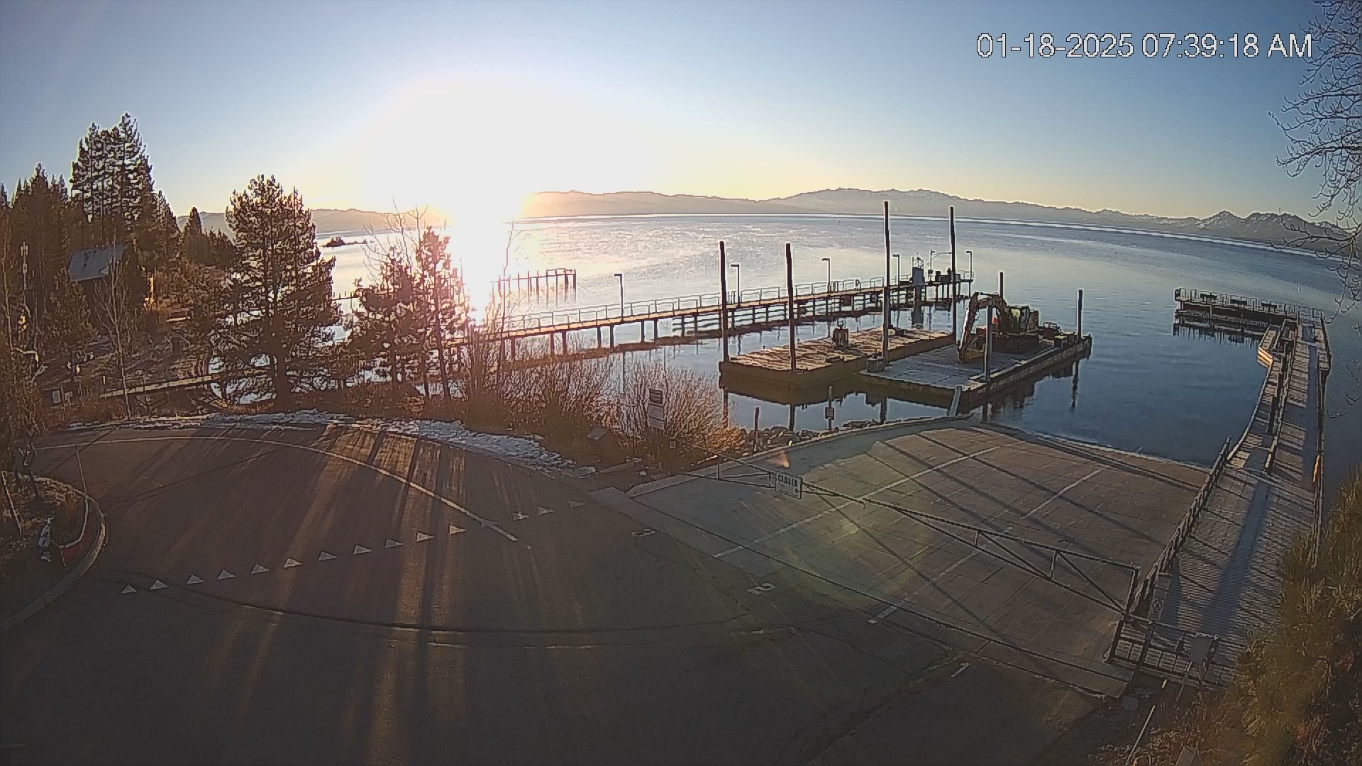 North Lake Tahoe Boat Ramp Live Webcam (Snapshot image) - HDOnTap